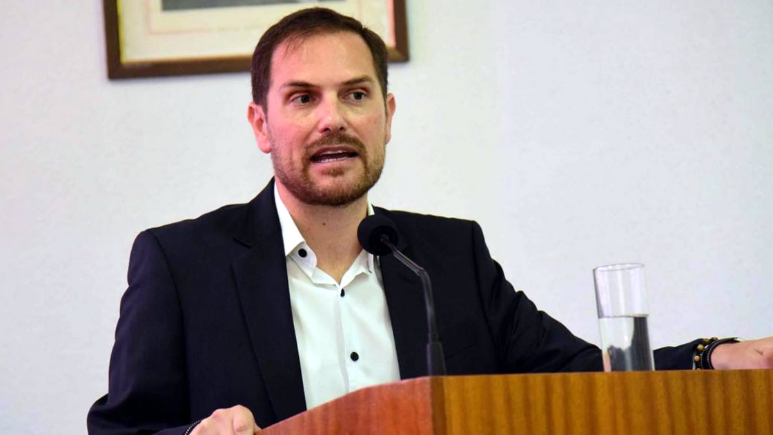 Martín Gill: "Desde 1810 el debate pendiente es construir en la ...