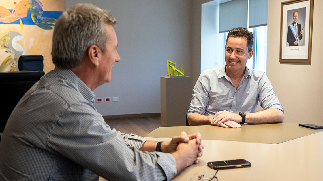 Manuel Calvo recibió a los intendentes de Marull y Miramar de Ansenuza ...